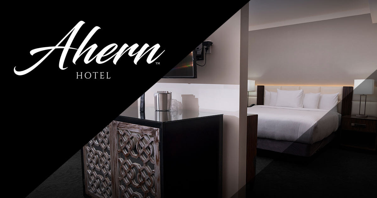Book A King Suite Luxury Hotel Las Vegas